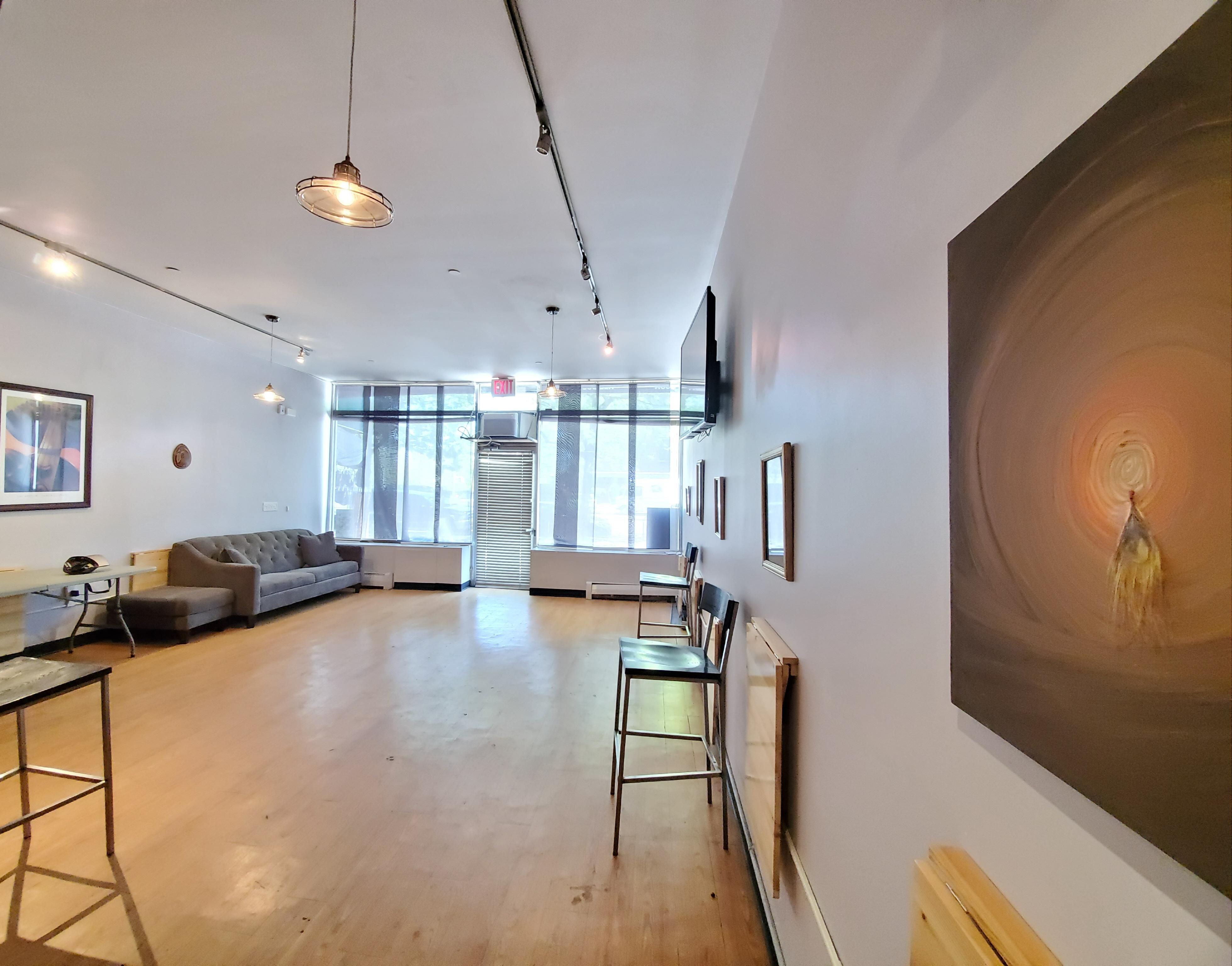 Rent The Conversation Room Meeting room | Spacebase