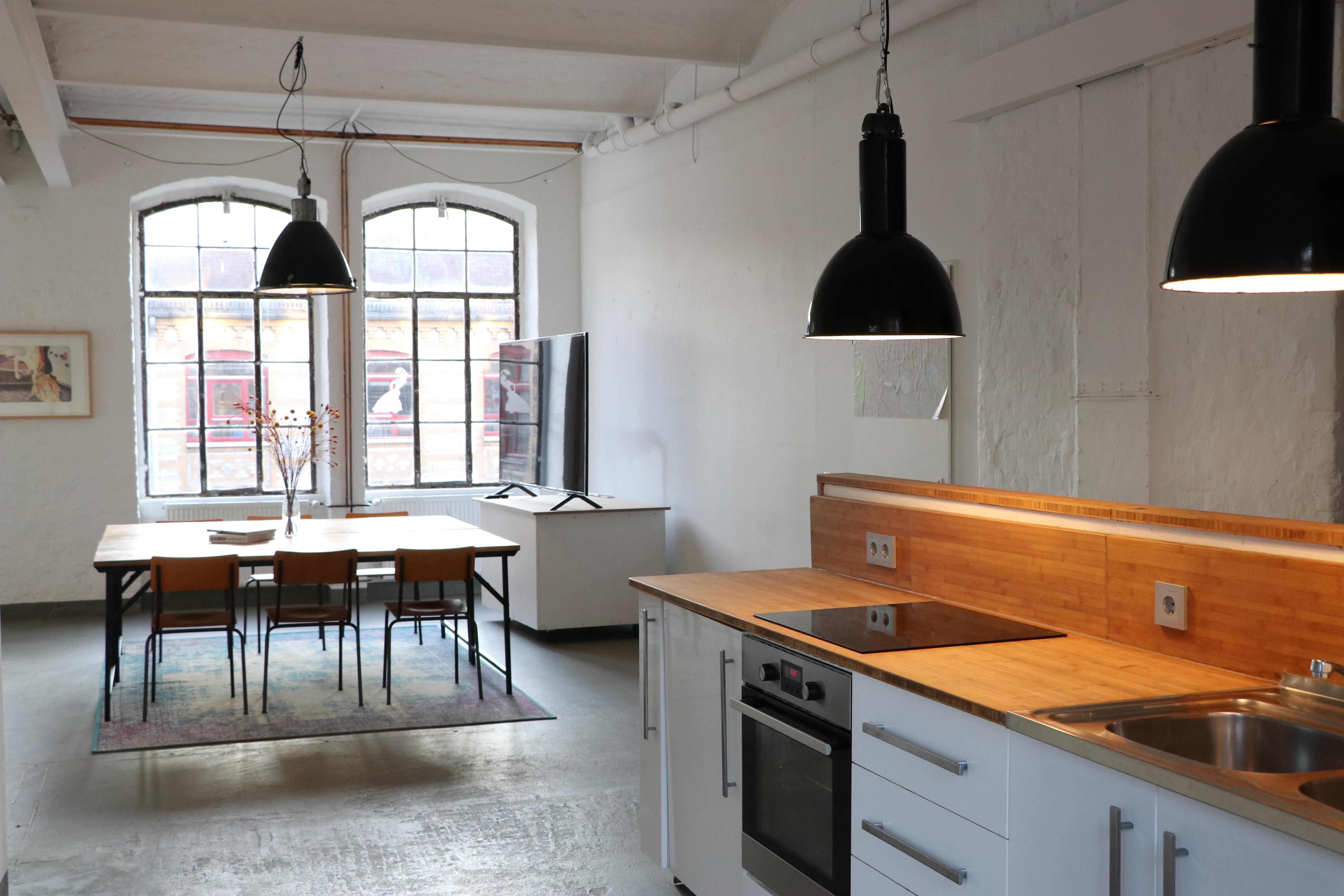 Room to Ignore Gravity Room to Ignore Gravity mieten in Berlin