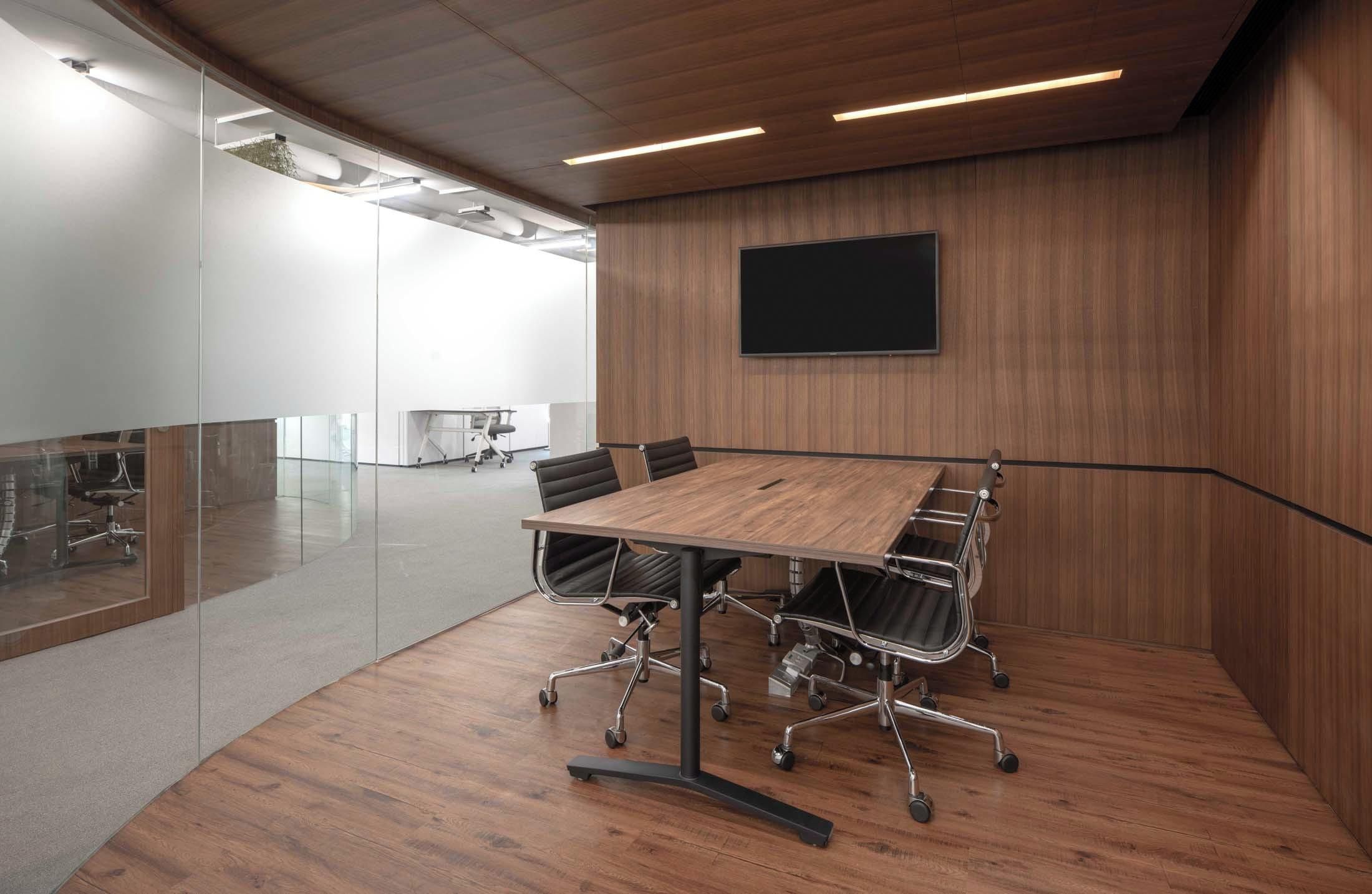 theDesk Leighton Centre Hong Kong - Book Venue Online