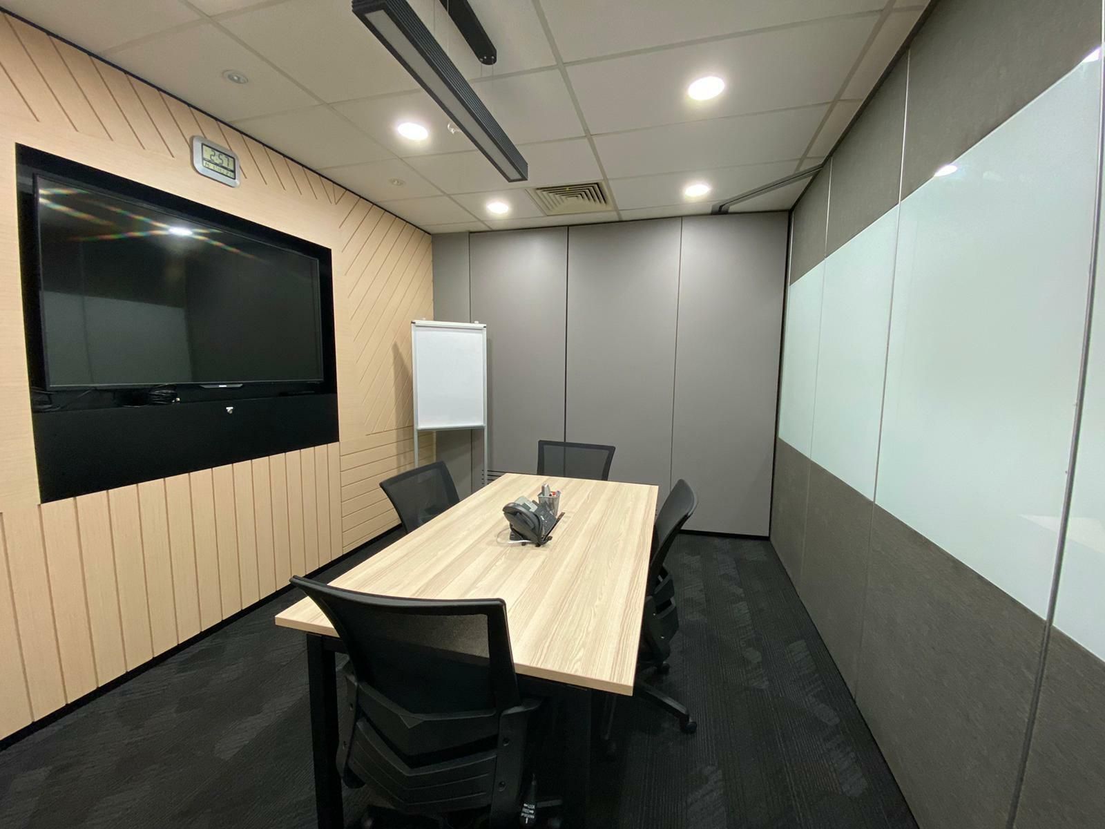 Rent CSO @ OCBC Centre (Raffles Place) Meeting Room 1 Singapore | Spacebase