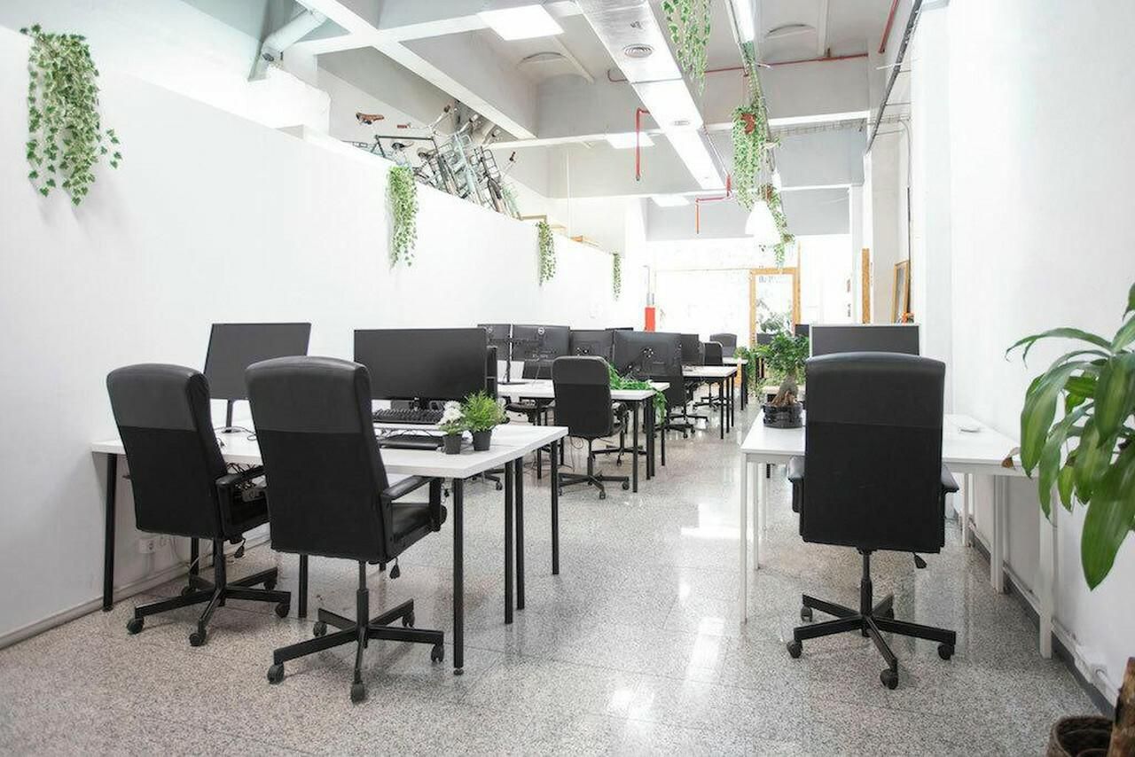 Rent Bruc, 149 Private office 30 people Barcelona | Spacebase