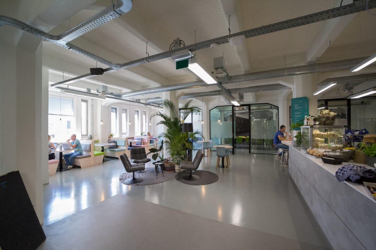 Rent HNK Amsterdam Houthavens HNK Flexplek Amsterdam Houthavens ...