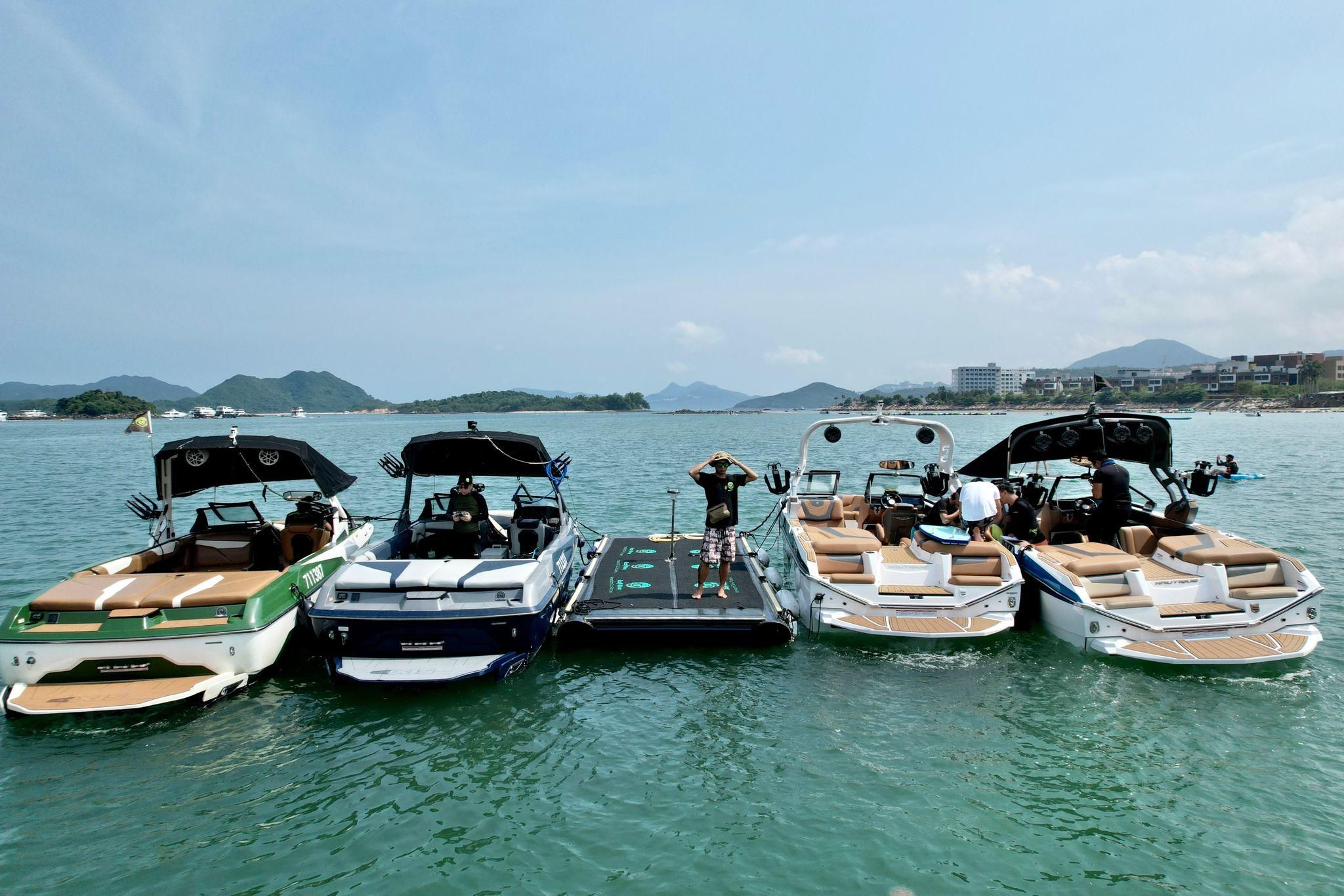 Goofy Waves Watersports Club Boat Chartering for Wakesports à | Spacebase