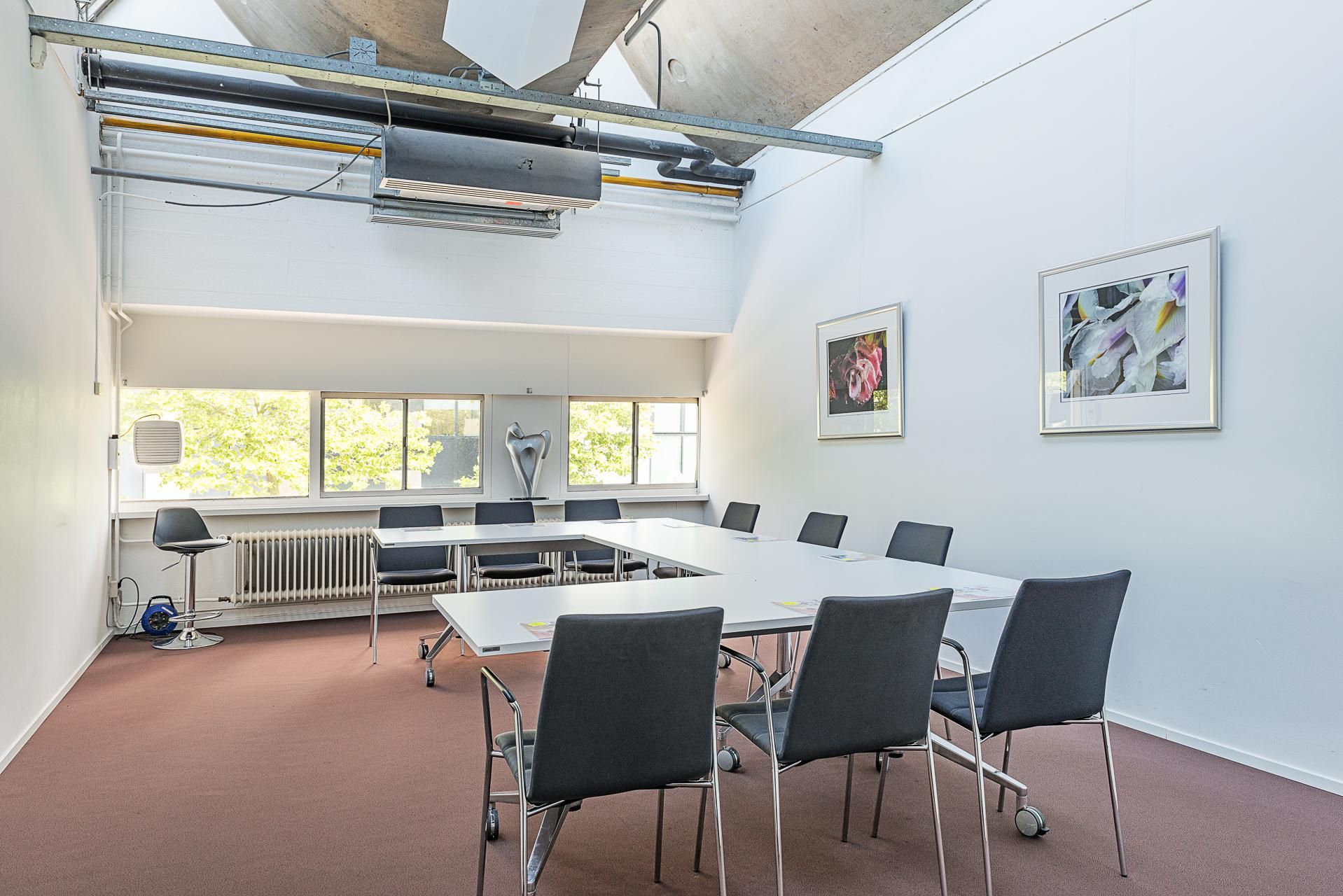 Rent Amsterdam Art Center Vergaderzaal 3 Amsterdam | Spacebase