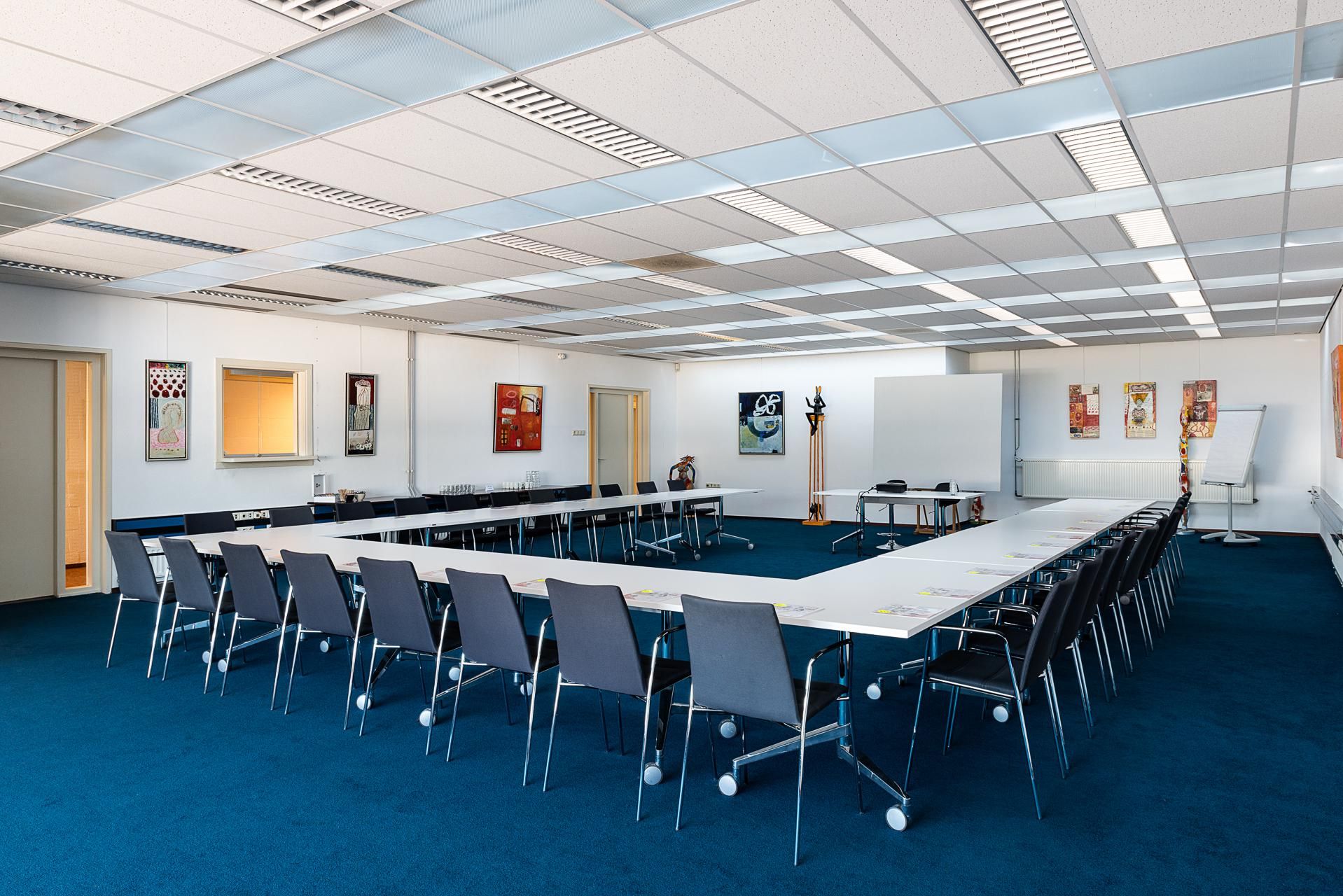 Rent Amsterdam Art Center Vergaderzaal 5 Amsterdam | Spacebase
