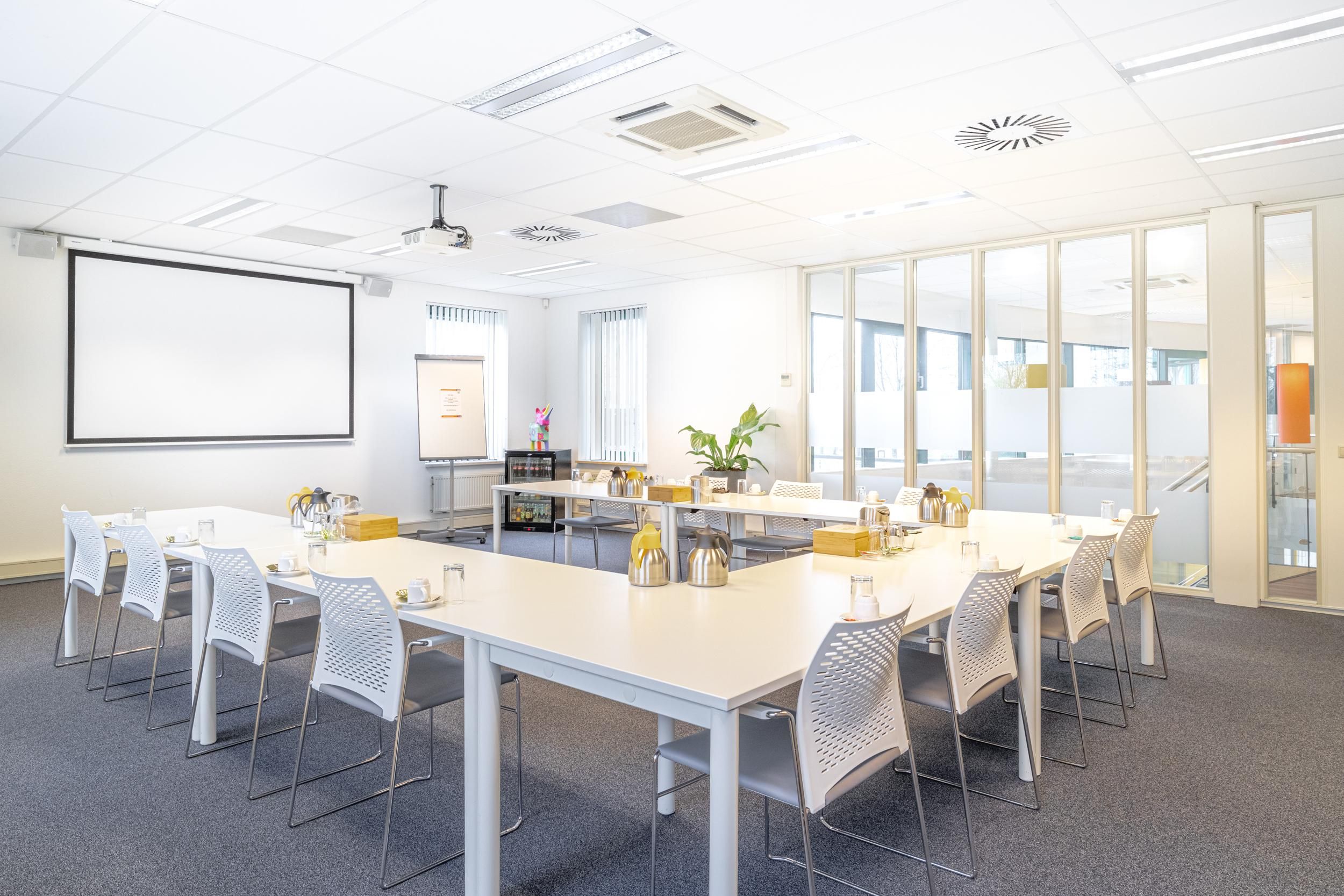 Rent DROOM! Beuningen Vergaderzaal 7 Beuningen | Spacebase