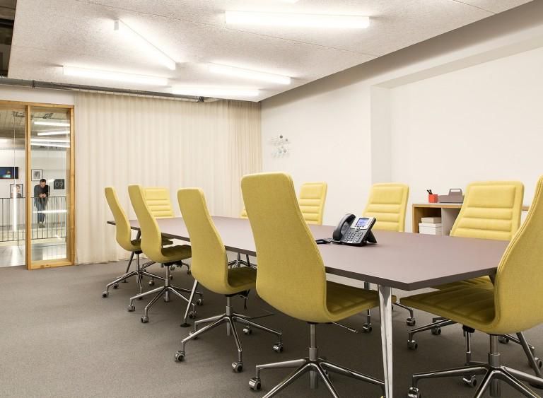 Rent Amsterdam Spaces Vijzelstraat Meetingroom 11 Amsterdam | Spacebase