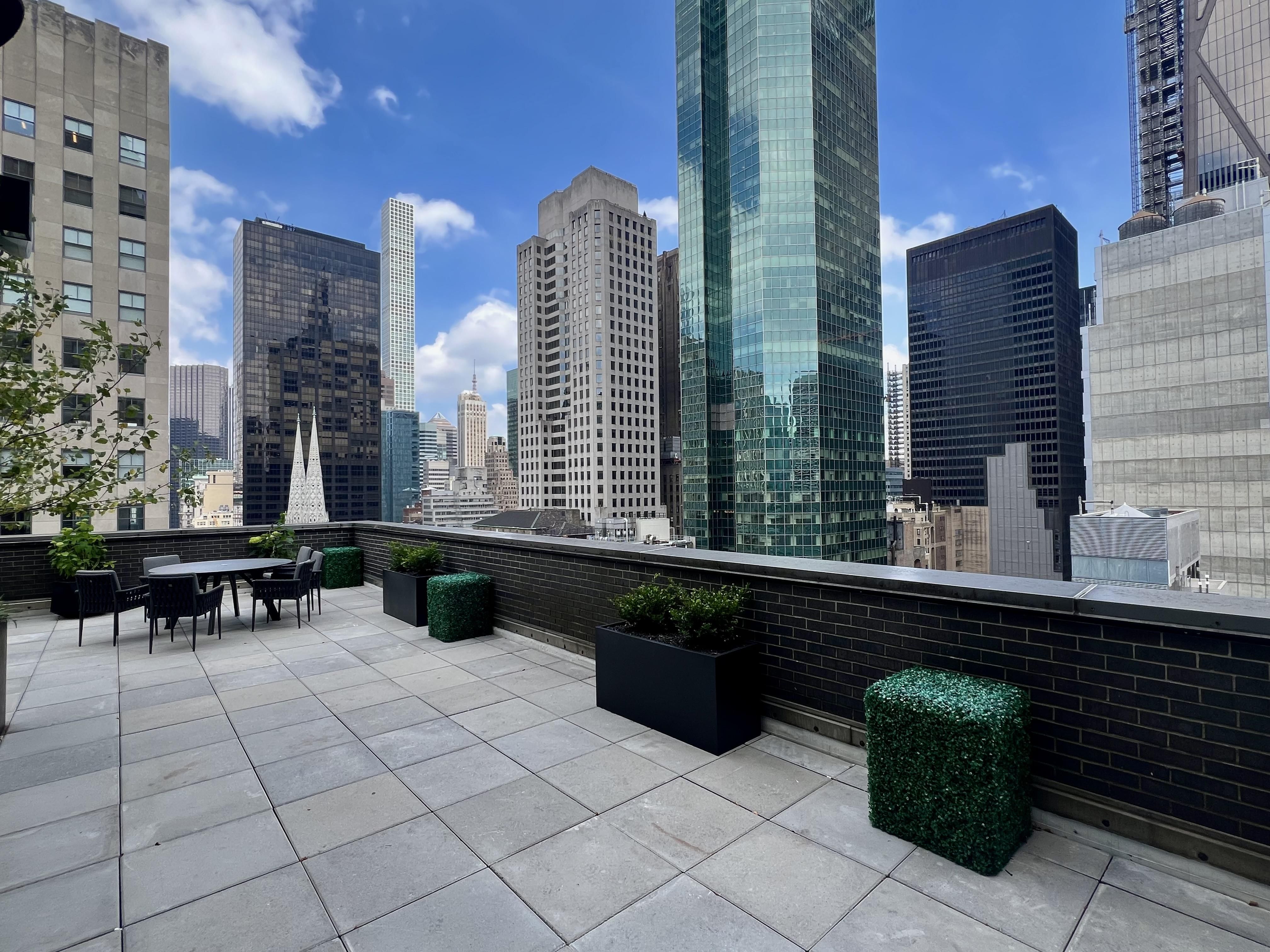 Rent Stunning Rooftop on 5th Avenue Stunning Rooftop on 5th Avenue New ...