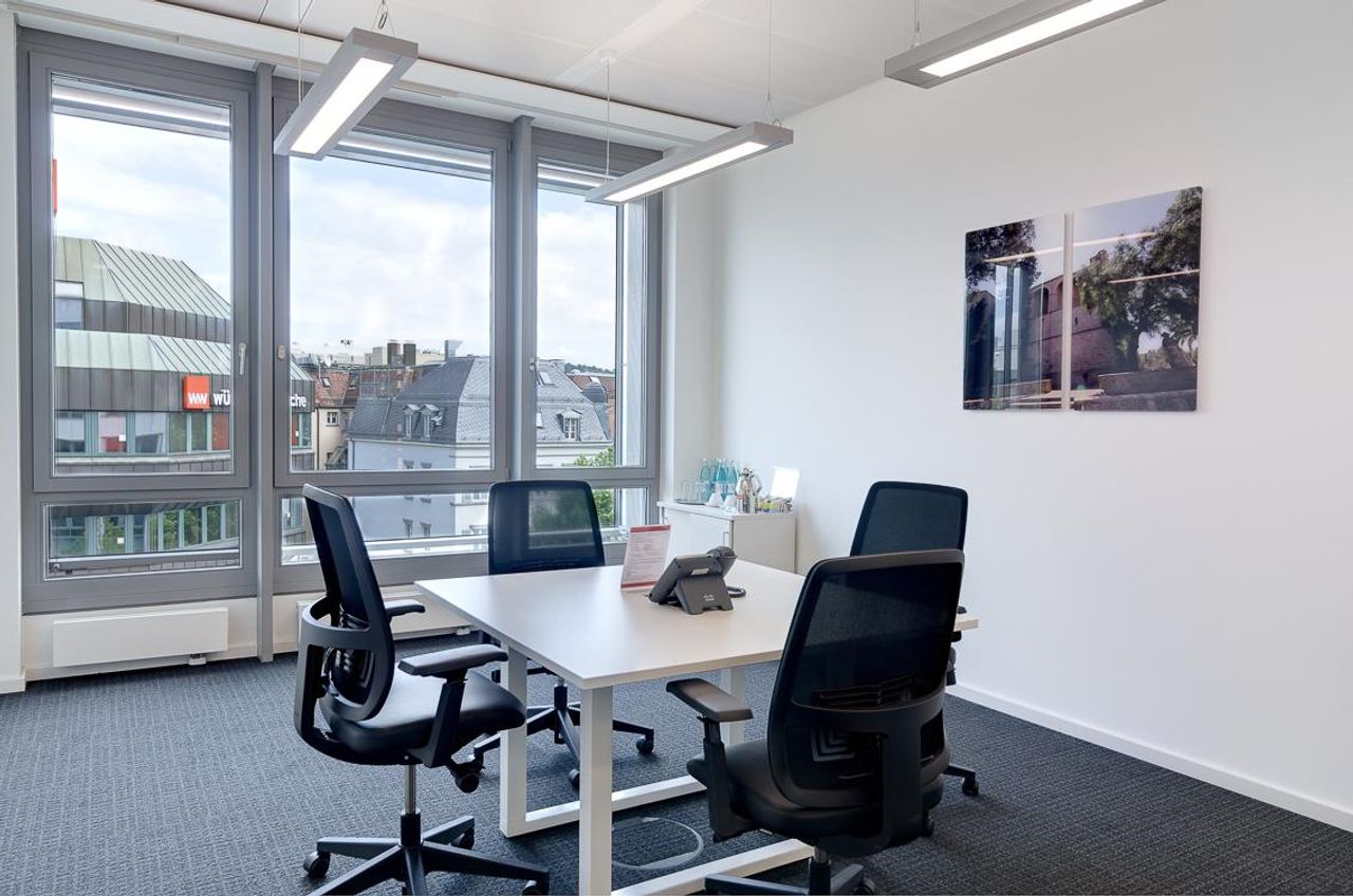 Regus Stuttgart, City Plaza - Book Venue Online