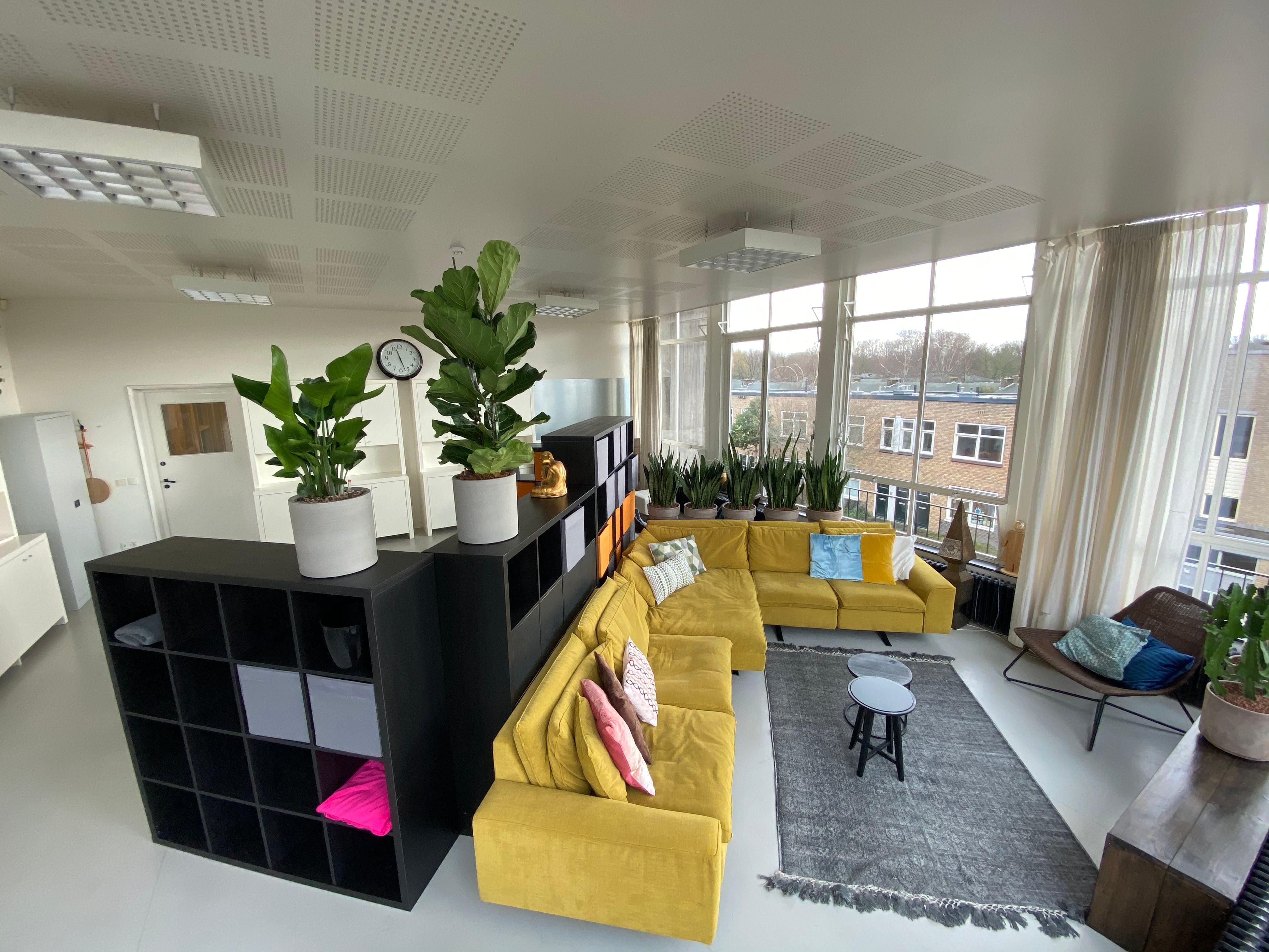 Rent UNLP - Fahrenheitstraat Break-out Room BovenZaal Amsterdam | Spacebase