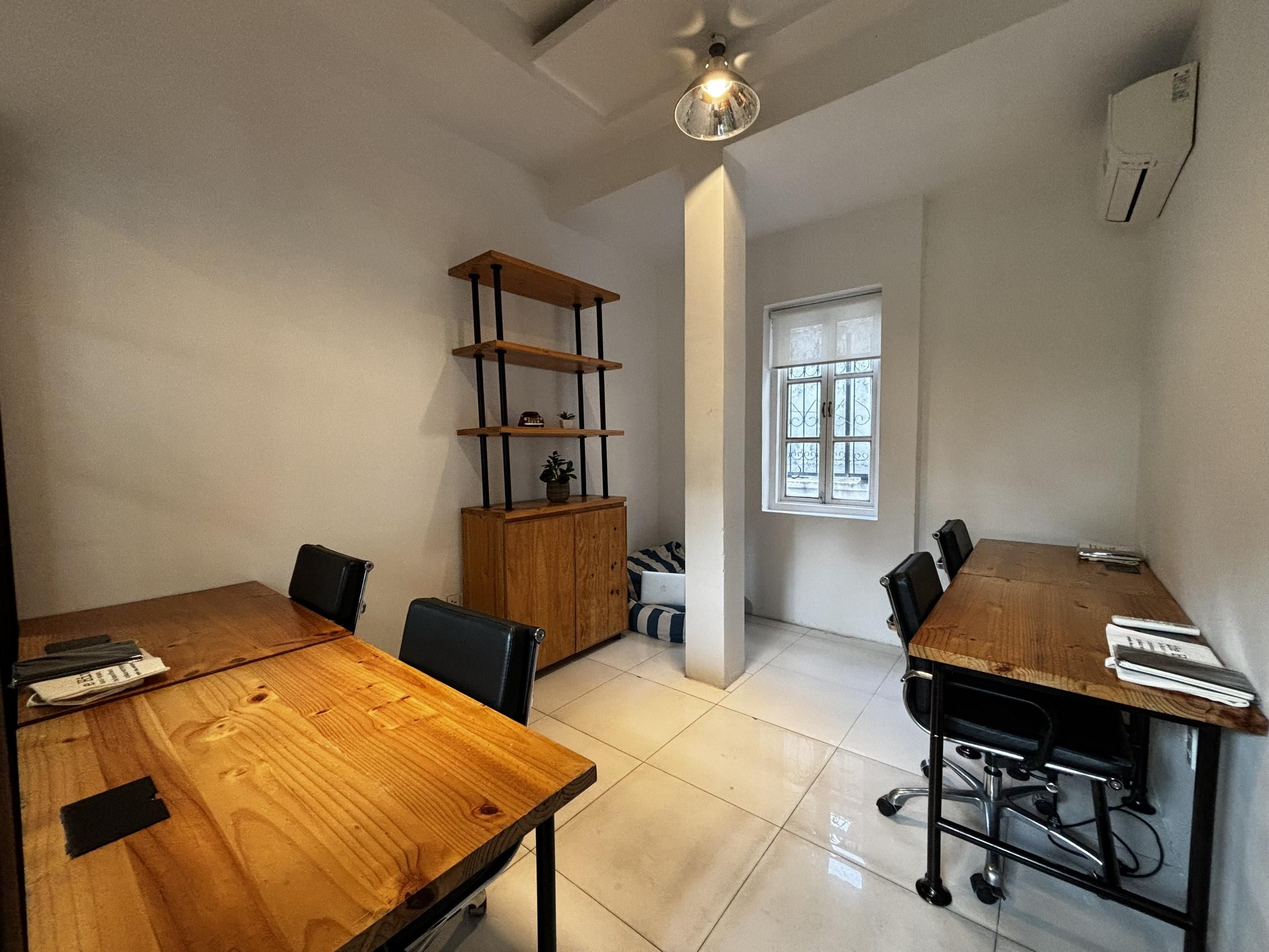 Rent The Hive Villa The Hive Villa - Private Office - 4 people Ho Chi Minh City | Spacebase