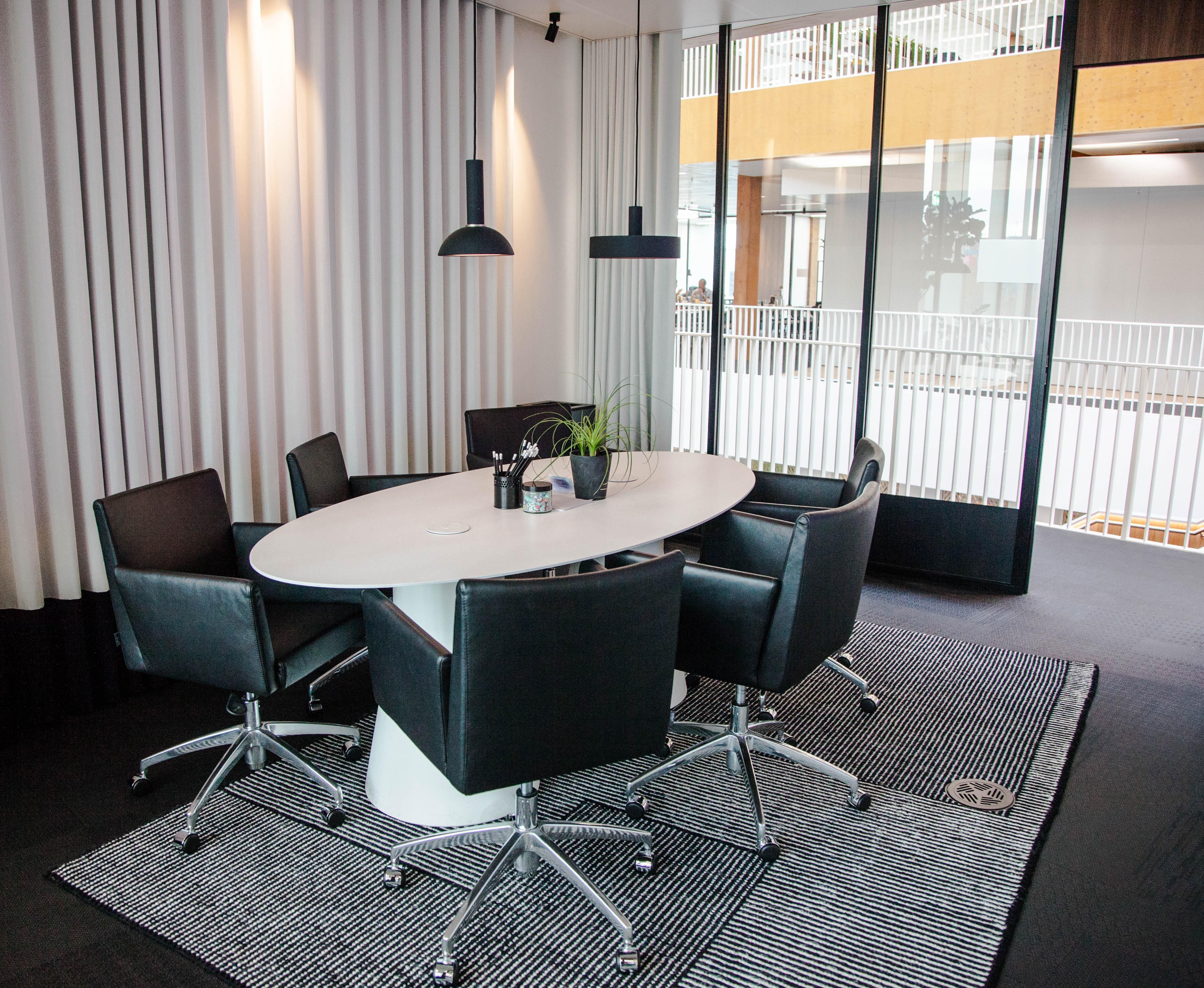 EDGE Workspaces Olympic Meeting room 3.4 mieten in Amsterdam