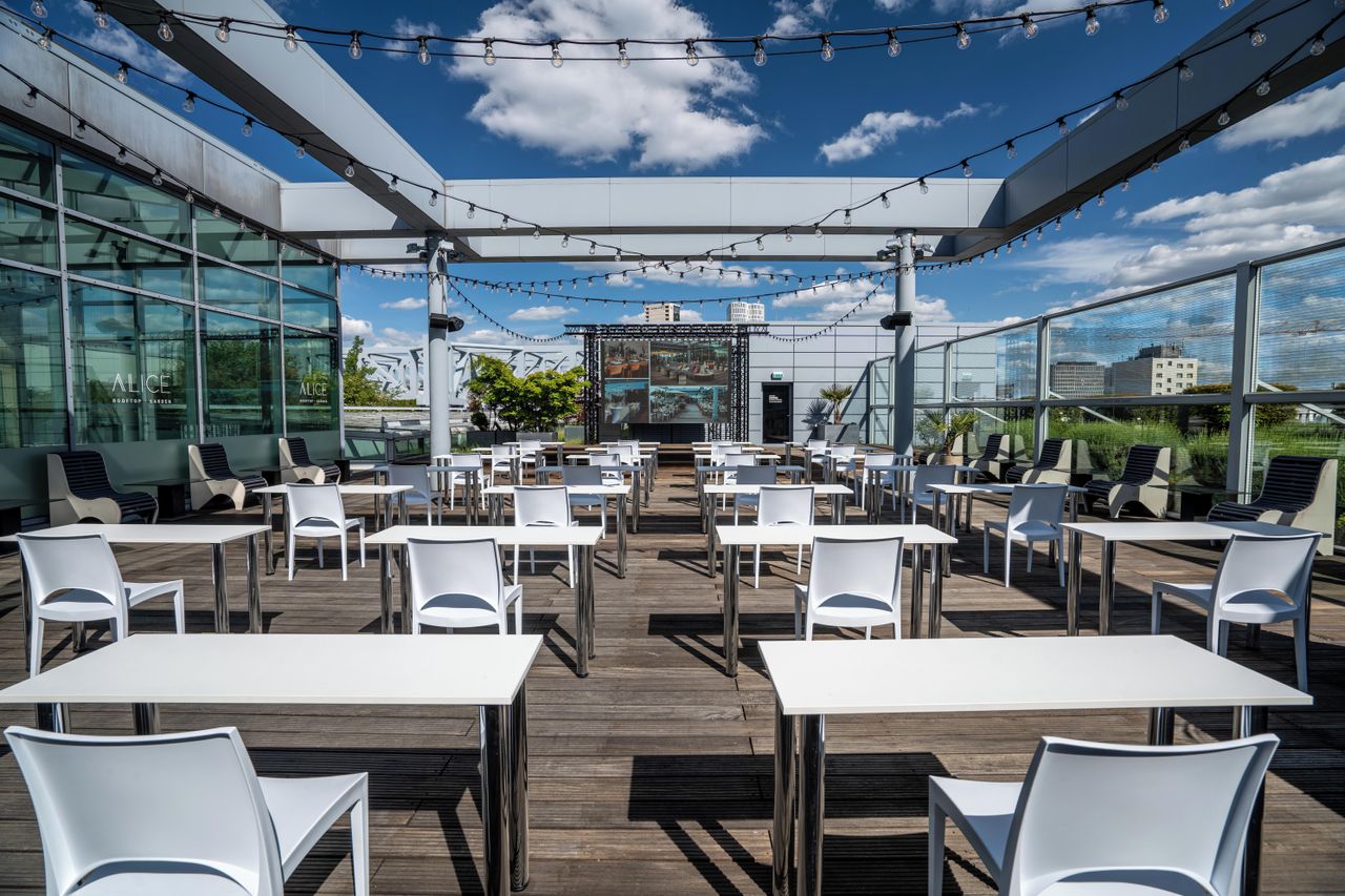 Rent ALICE Rooftop & Garden Berlin Meeting loft and rooftop terrace ...