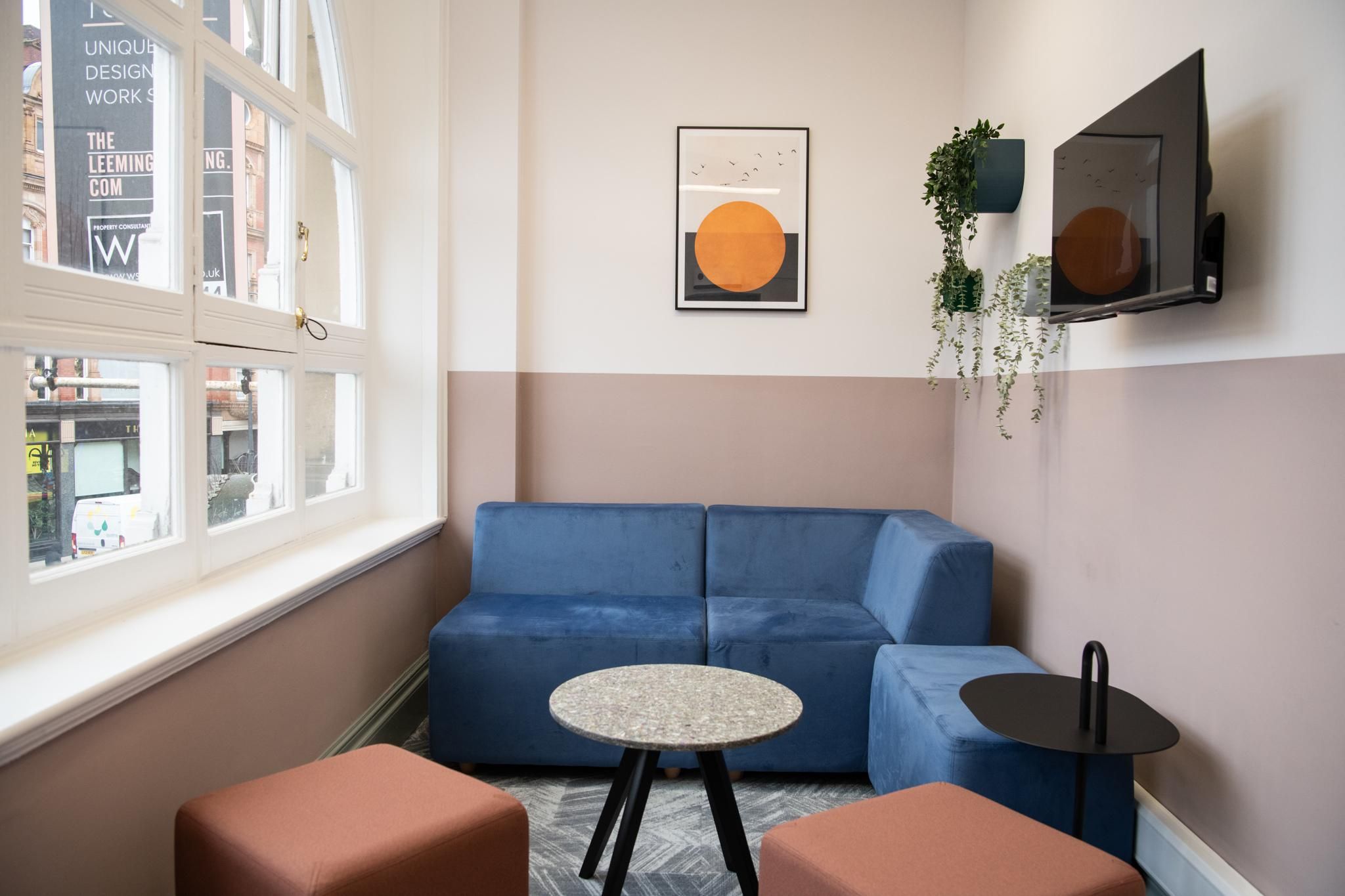 Rent Wizu Workspace - The Leeming Building Leeming Snug Leeds | Spacebase