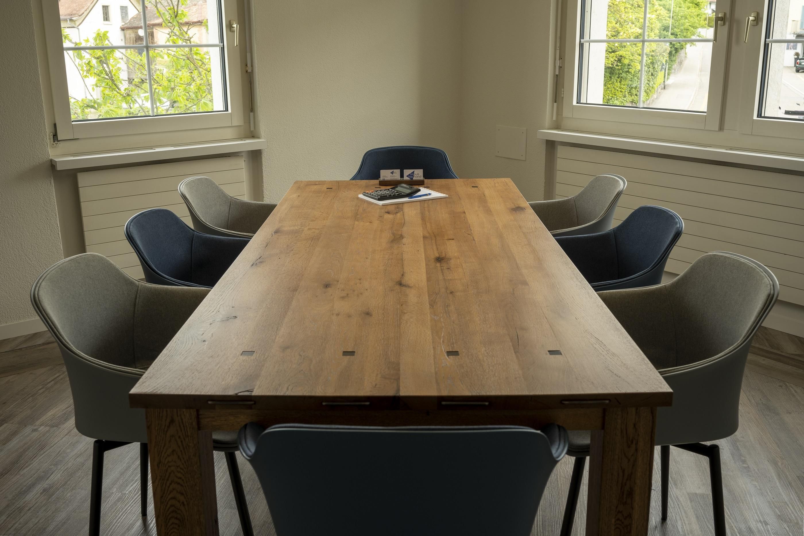 Rent Impuls Treuhand GmbH Workspace (Sitzungszimmer) Affoltern am Albis ...