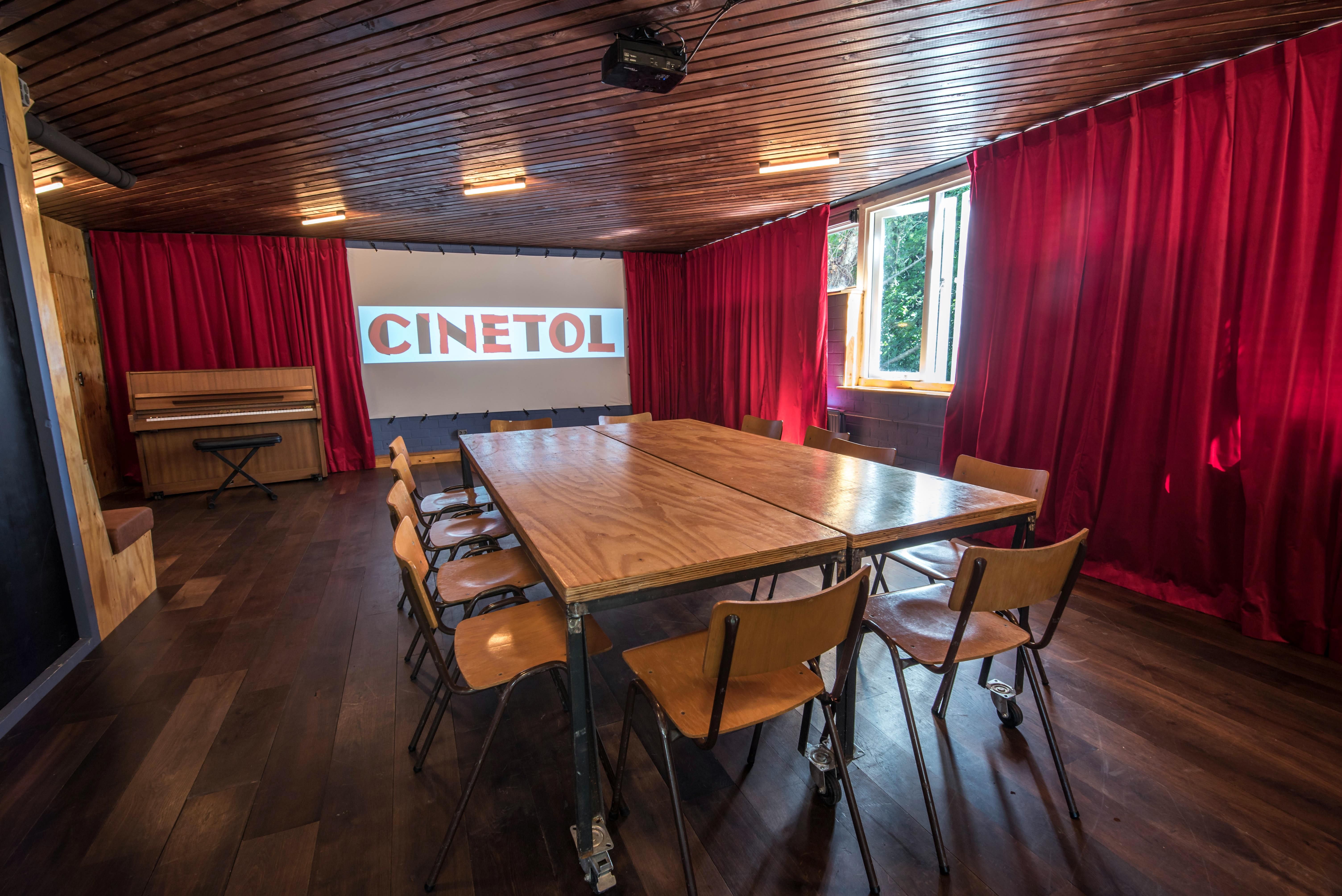 Rent CINETOL Etage Amsterdam | Spacebase