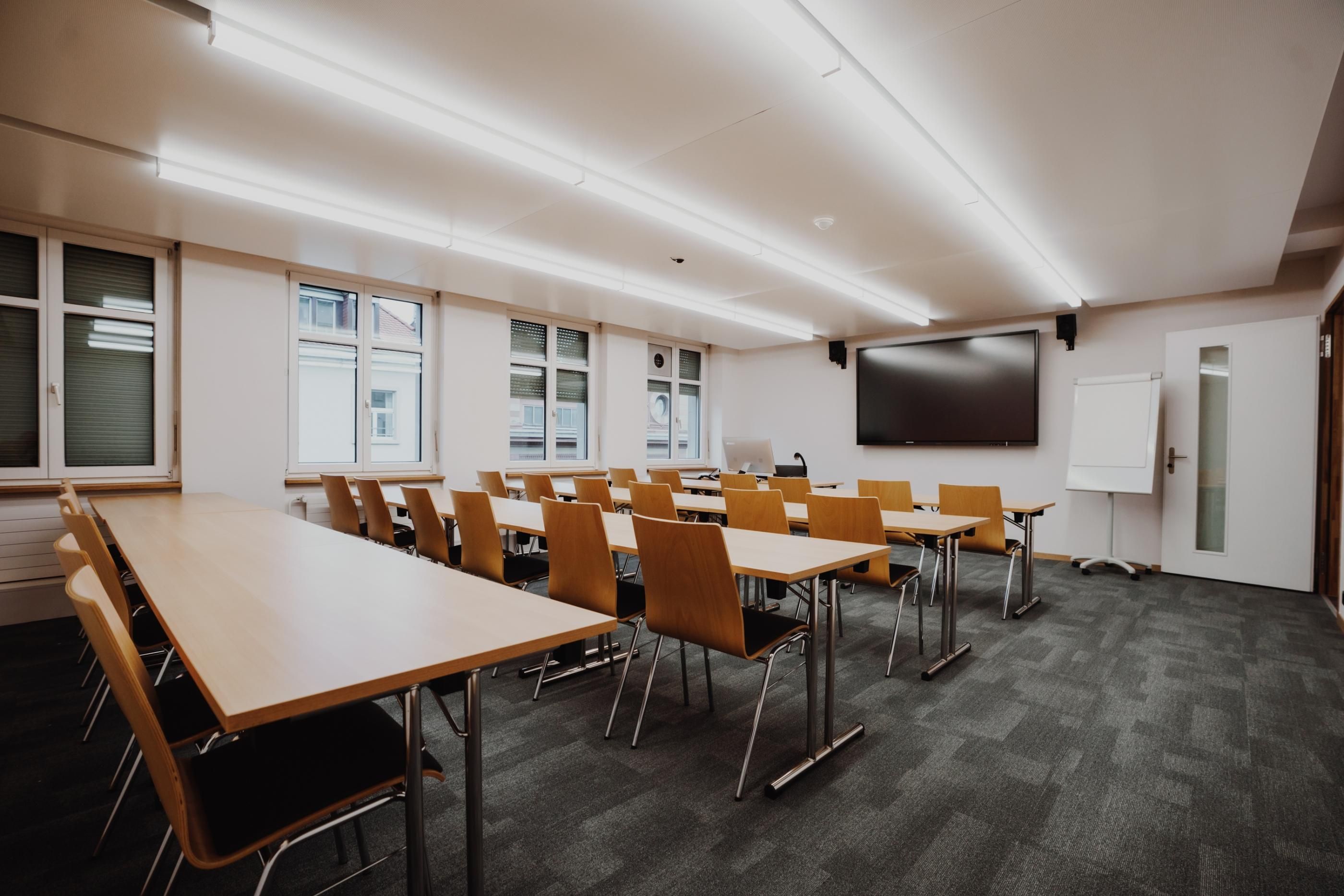 Rent Academic Gateway AG Klassisches Schulzimmer 6 Zürich | Spacebase