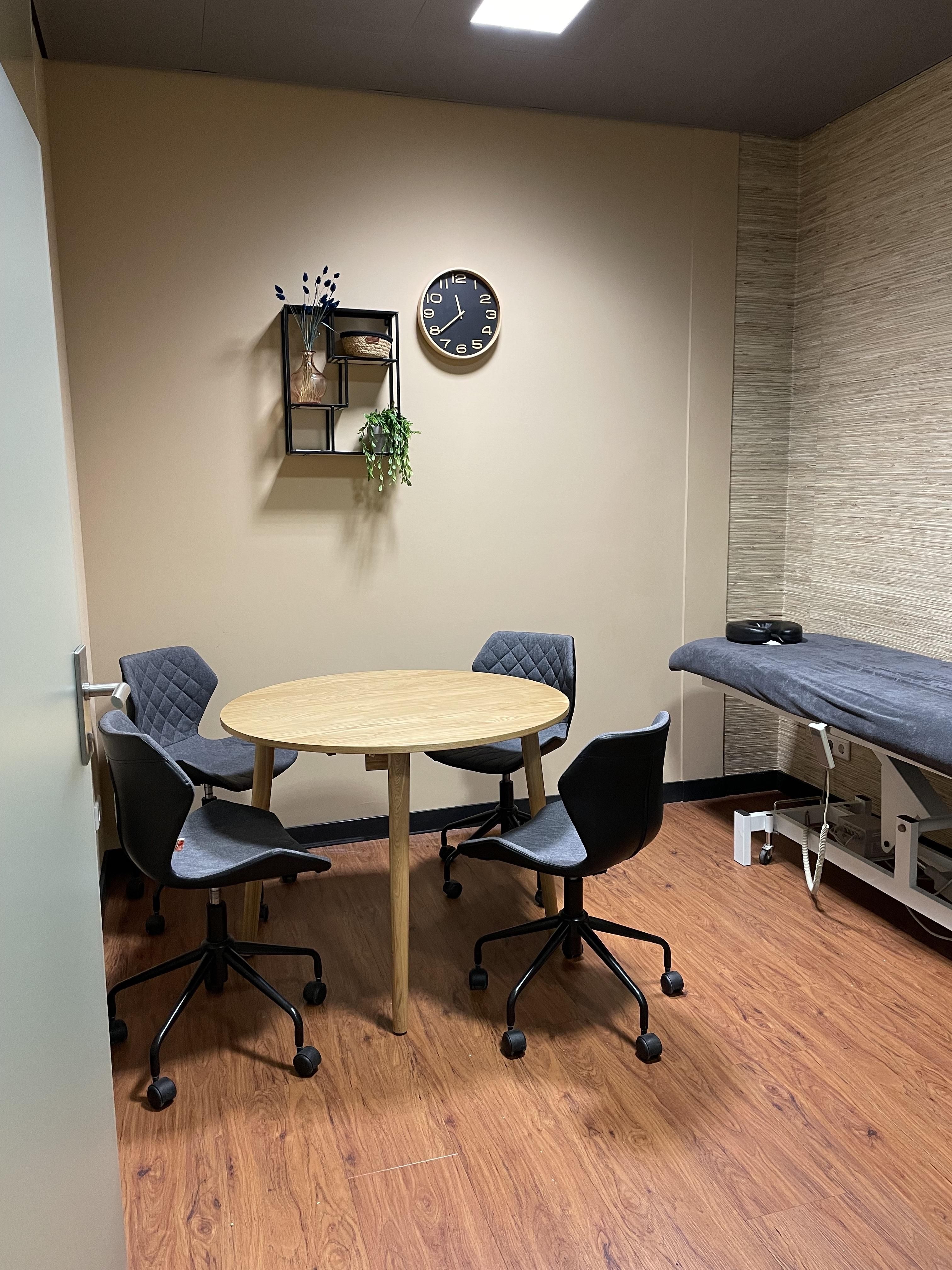 Rent Flex & Connect Behandelruimte Beverwijk | Spacebase