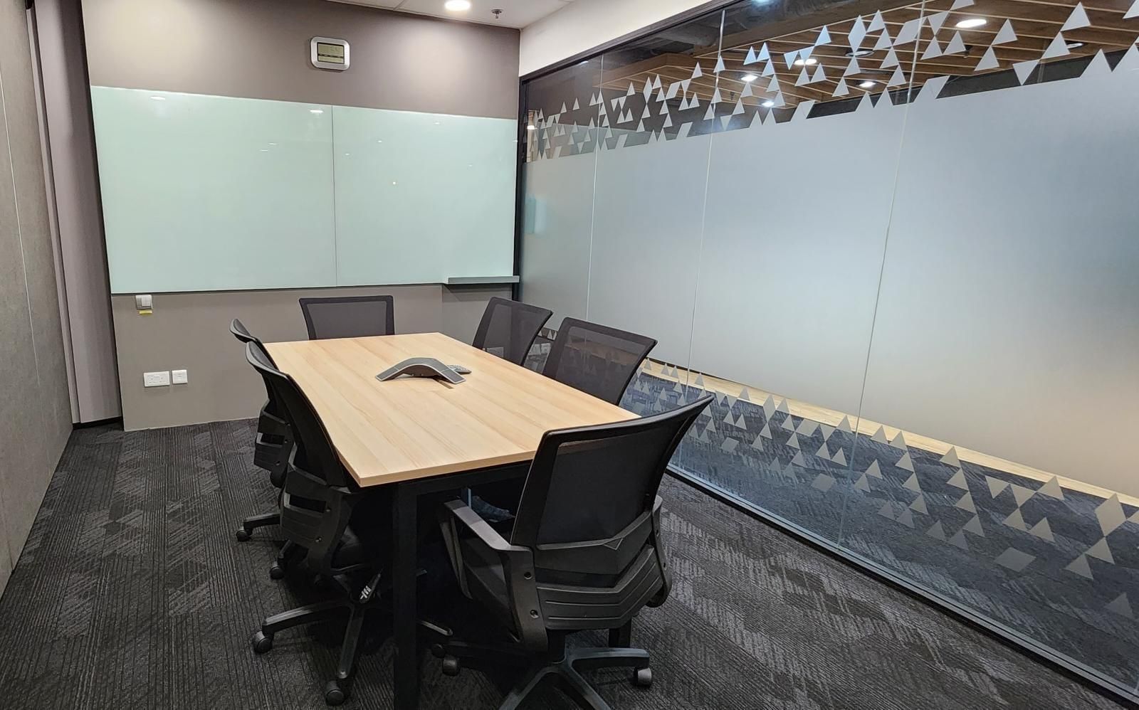 Rent CSO @ OCBC Centre (Raffles Place) Meeting Room 2 Singapore | Spacebase