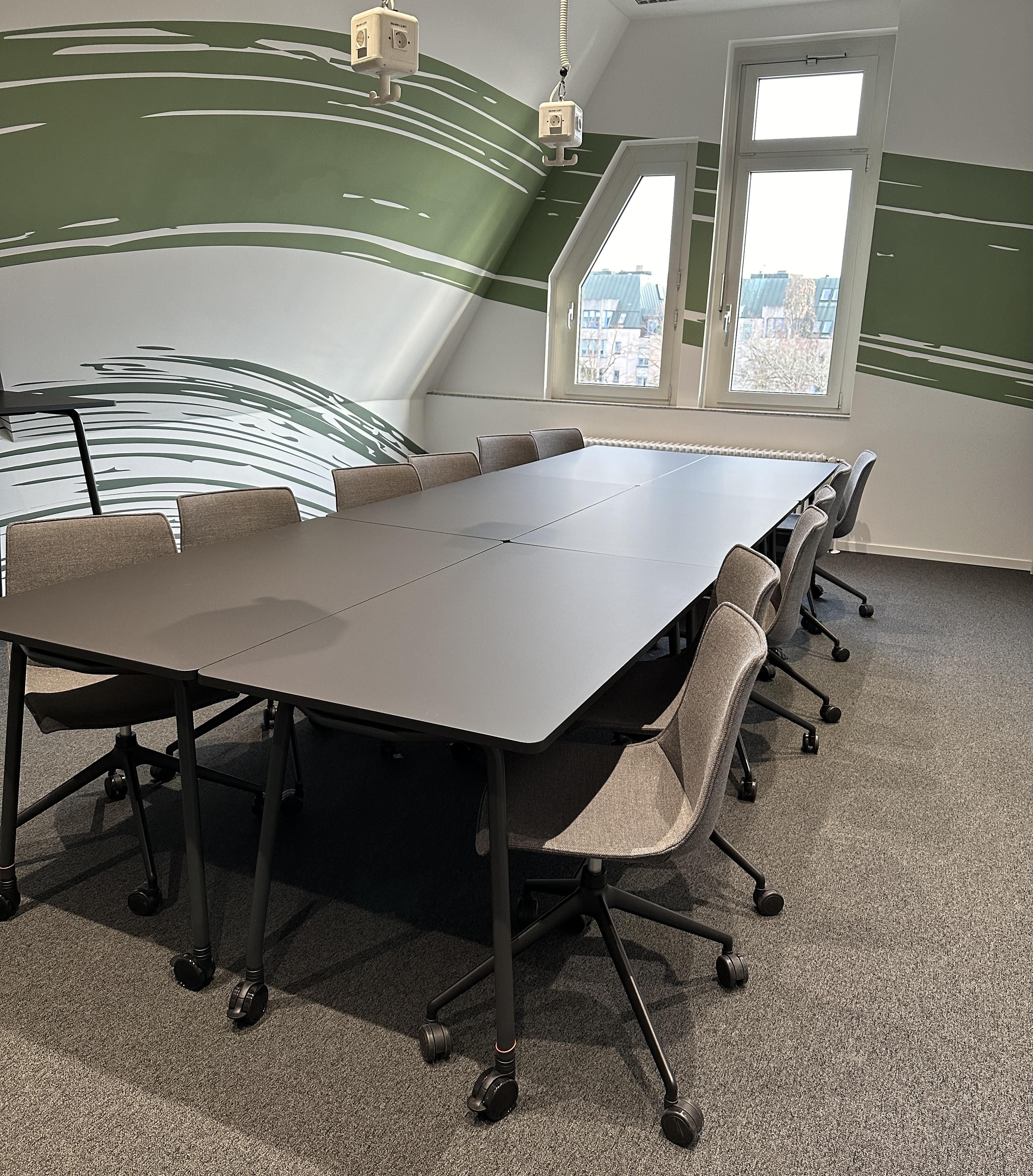 Rent FRAMEWORX Coworking Space & Start-Up Hub Meeting Room "Ulm ...