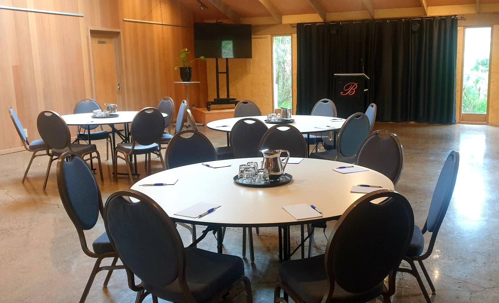 Bridges restaurant bar & function centre Hurstbridge - Book Venue Online
