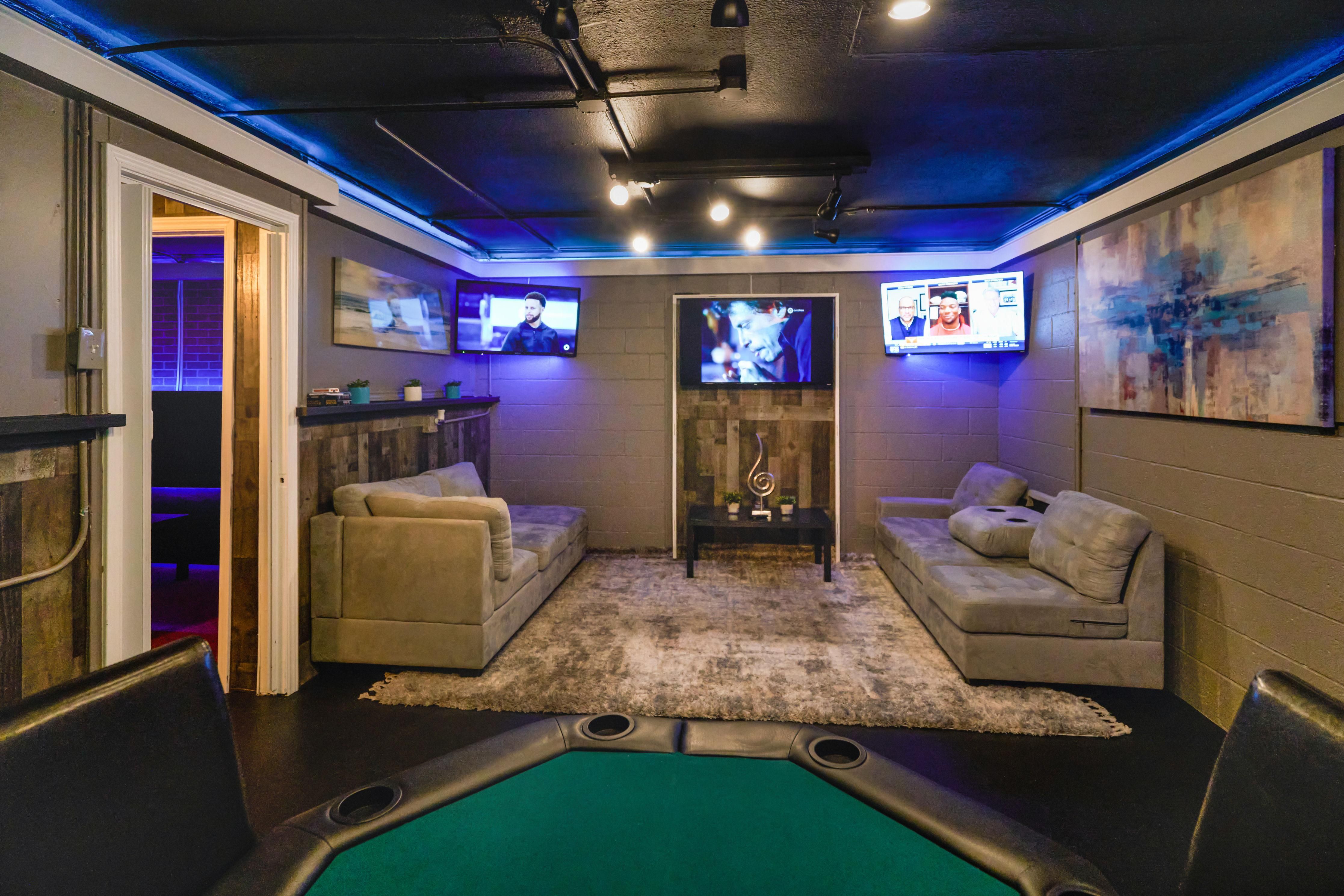 Woo Dallas - Book Venue Online