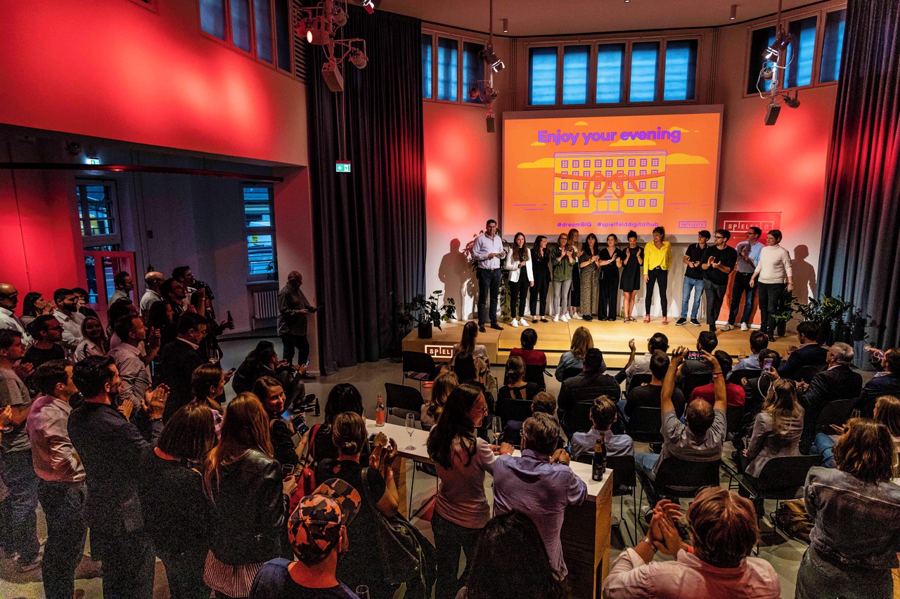 Spielfeld Digital Hub Berlin kostenfrei anfragen & buchen