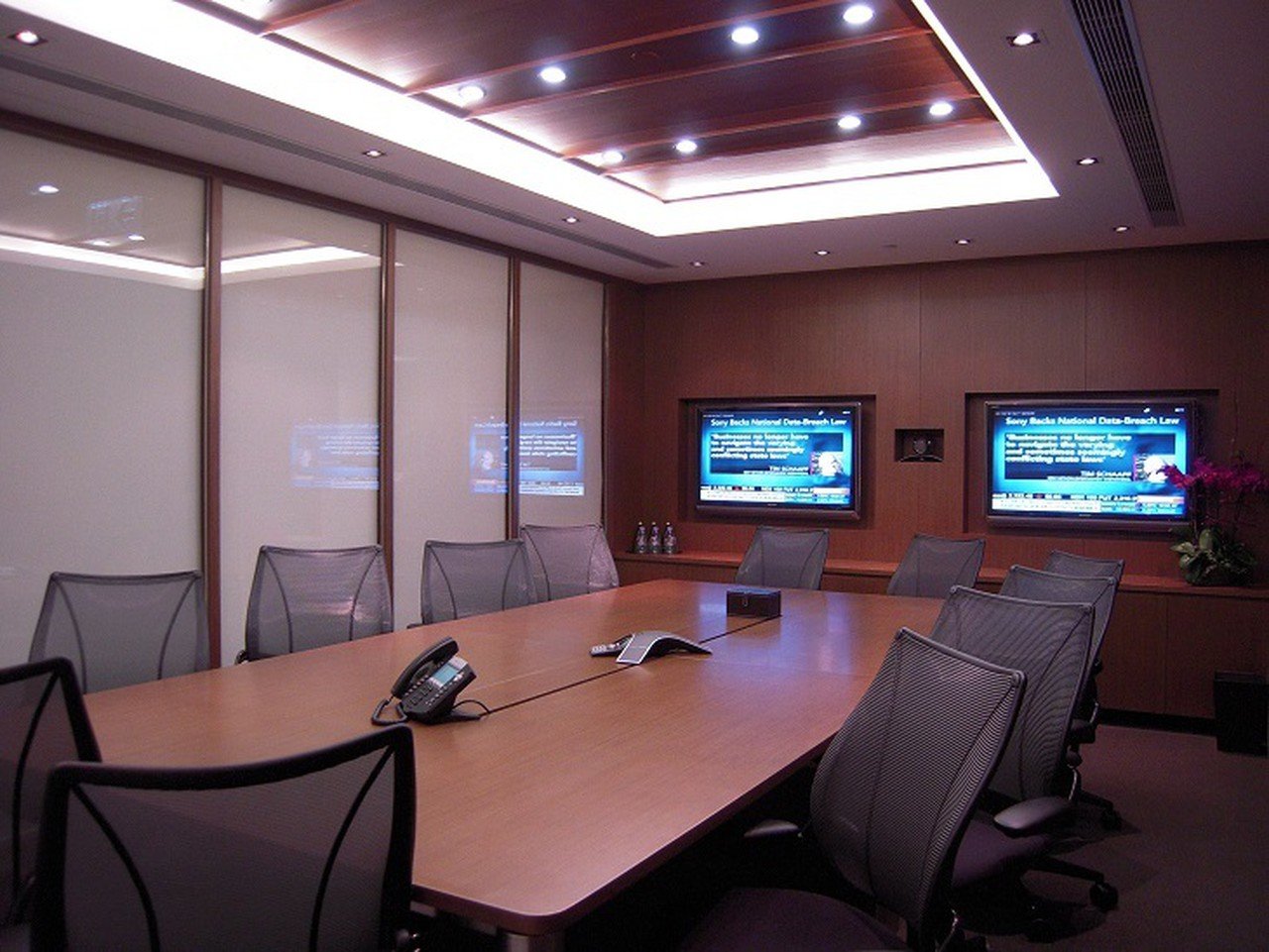 Rent AIA Tower, 4 PAX 12 PAX Hong Kong | Spacebase