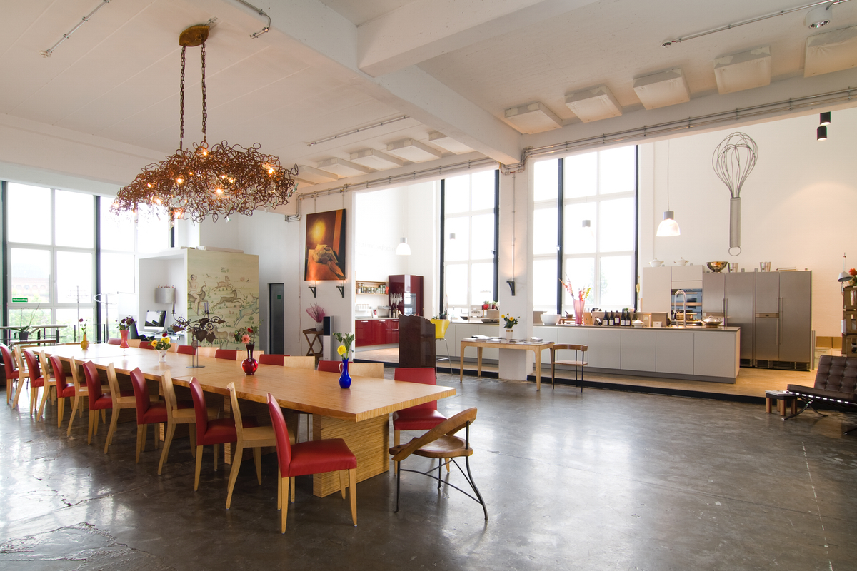 Canonicus Canonicus mieten in Düsseldorf