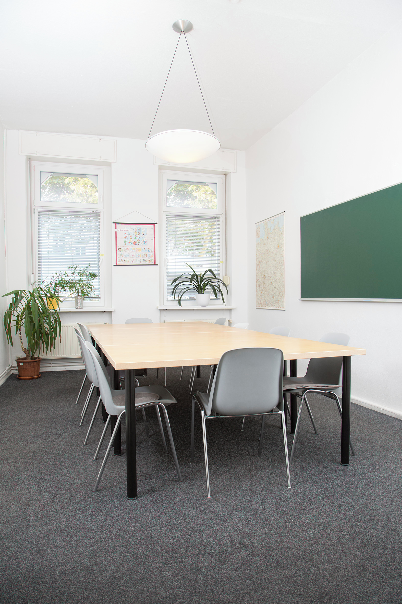 LOGO Sprachenschule Berlin - Book Venue Online