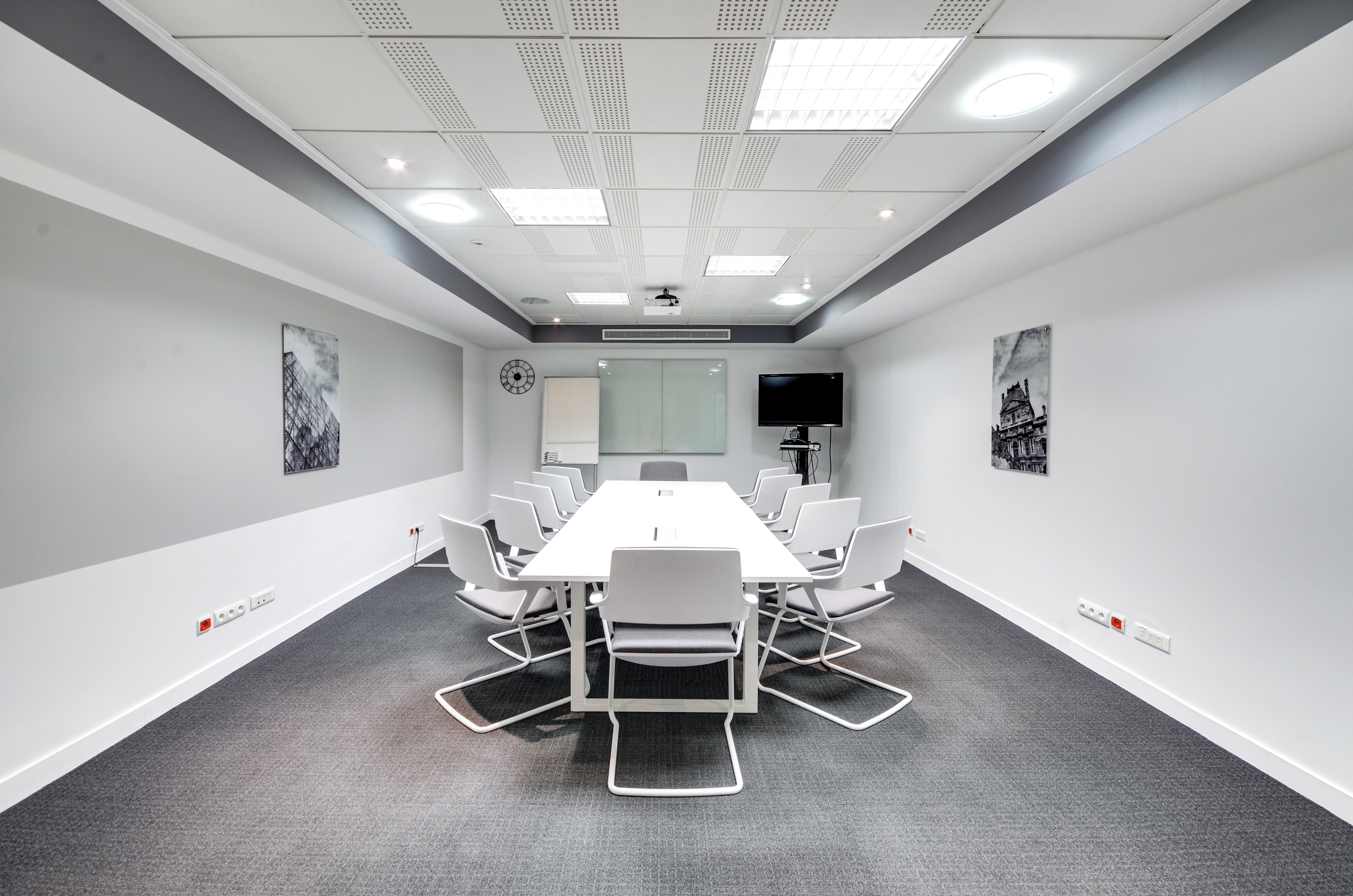 Rent Regus PARIS Saint Lazare salle Villandry Paris | Spacebase